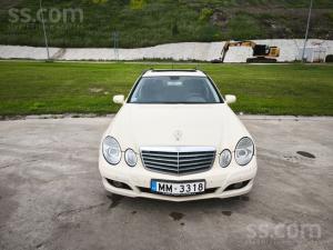 Белый Мерседес E 200 2009 в Рига, объемом двигателя 2.20 л и пробегом 478 тыс. км за 1525 €, фото 3 на AUTOMOTO.COM.LV