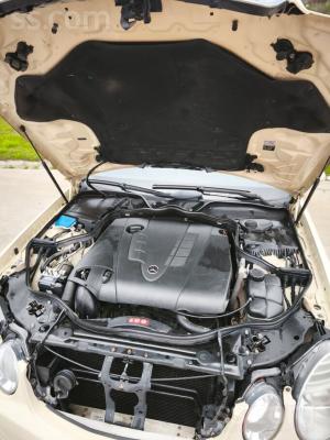 Белый Мерседес E 200 2009 в Рига, объемом двигателя 2.20 л и пробегом 478 тыс. км за 1525 €, фото 12 на AUTOMOTO.COM.LV