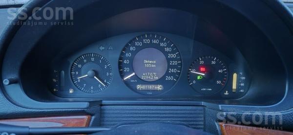 Balts Mercedes-Benz e-200 2009 Jēkabpils, ar dzinēja tilpumu 2.20 L un nobraukumu 481 tūkst. km par 2200 €, foto 8 vietnē AUTOMOTO.COM.LV