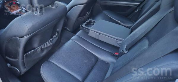 Balts Mercedes-Benz e-200 2009 Jēkabpils, ar dzinēja tilpumu 2.20 L un nobraukumu 481 tūkst. km par 2200 €, foto 9 vietnē AUTOMOTO.COM.LV