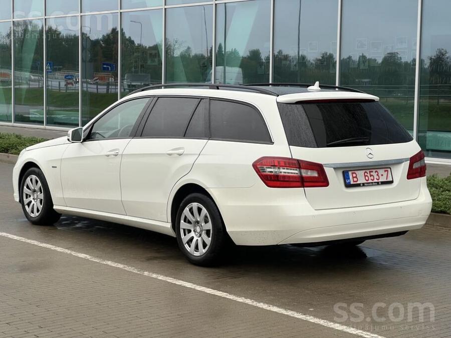 Белый Мерседес E 200 2010 в Резекне, объемом двигателя 2.10 л и пробегом 339 тыс. км за 6890 €, фото 5 на AUTOMOTO.COM.LV
