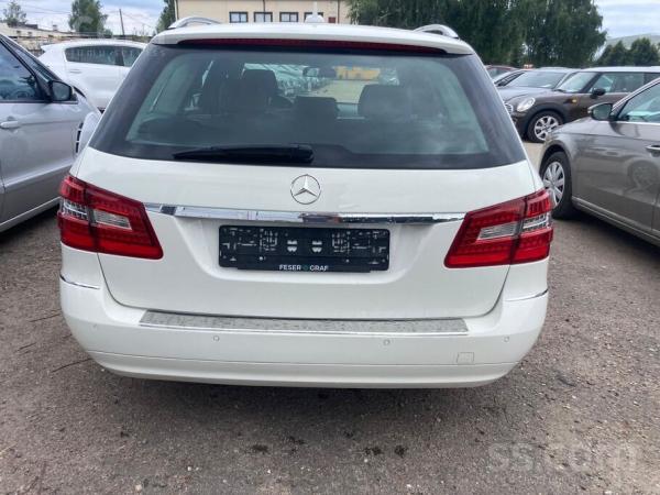 Balts Mercedes-Benz e-200 2011 Rīga, ar dzinēja tilpumu 2.10 L un nobraukumu 283 tūkst. km par 6700 €, foto 5 vietnē AUTOMOTO.COM.LV