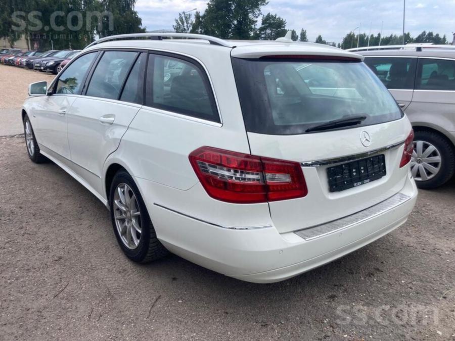 Balts Mercedes-Benz e-200 2011 Rīga, ar dzinēja tilpumu 2.10 L un nobraukumu 283 tūkst. km par 6700 €, foto 7 vietnē AUTOMOTO.COM.LV