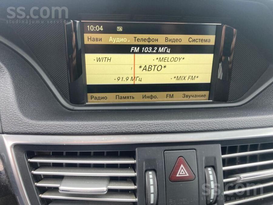 Balts Mercedes-Benz e-200 2011 Rīga, ar dzinēja tilpumu 2.10 L un nobraukumu 283 tūkst. km par 6700 €, foto 15 vietnē AUTOMOTO.COM.LV