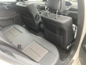Balts Mercedes-Benz e-200 2011 Rīga, ar dzinēja tilpumu 2.10 L un nobraukumu 283 tūkst. km par 6700 €, foto 25 vietnē AUTOMOTO.COM.LV