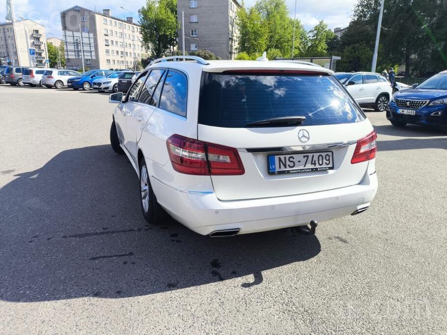 Balts Mercedes-Benz e-200 2012 Daugavpils, ar dzinēja tilpumu 2.10 L un nobraukumu 323 tūkst. km par 7800 €, foto 2 vietnē AUTOMOTO.COM.LV