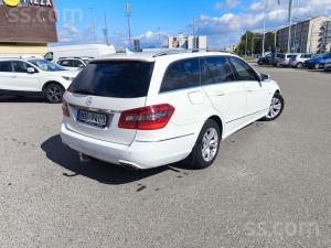 Balts Mercedes-Benz e-200 2012 Daugavpils, ar dzinēja tilpumu 2.10 L un nobraukumu 323 tūkst. km par 7800 €, foto 3 vietnē AUTOMOTO.COM.LV