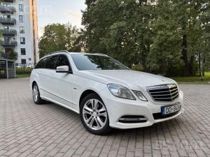 White Mercedes-Benz e-200 2012 in Riga, with an engine capacity of 2.10 L and mileage of 292 thousand km for 6800 €, photo  on AUTOMOTO.COM.LV