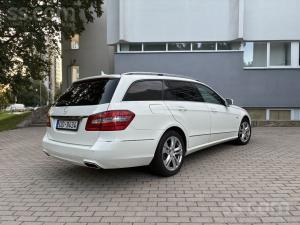 White Mercedes-Benz e-200 2012 in Riga, with an engine capacity of 2.10 L and mileage of 292 thousand km for 6800 €, photo 3 on AUTOMOTO.COM.LV