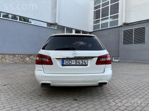 White Mercedes-Benz e-200 2012 in Riga, with an engine capacity of 2.10 L and mileage of 292 thousand km for 6800 €, photo 7 on AUTOMOTO.COM.LV