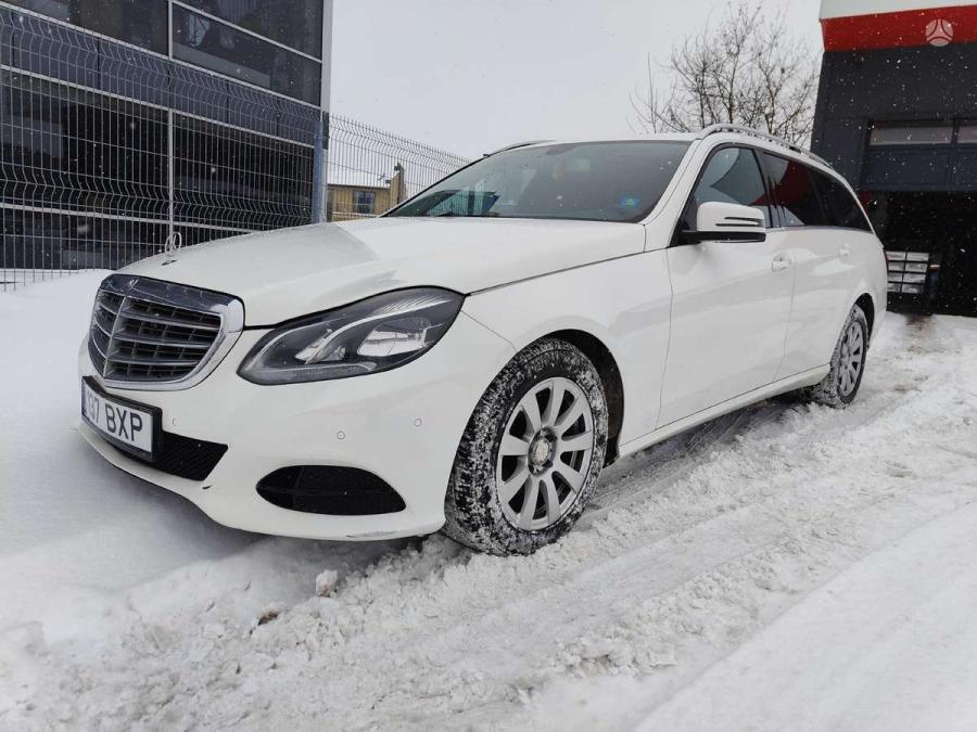 White Mercedes-Benz e-200 2014 in Vilnius, with an engine capacity of 2.00 L and mileage of 470 thousand km for 6500 €, photo 1 on AUTOMOTO.COM.LV