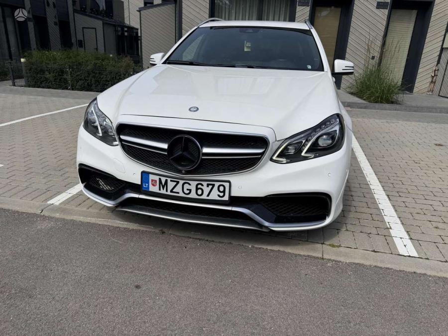 White Mercedes-Benz e-200 2014 in Palanga, with an engine capacity of 2.14 L and mileage of 295 thousand km for 9800 €, photo 1 on AUTOMOTO.COM.LV