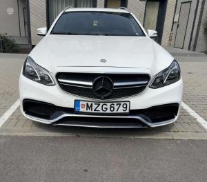 White Mercedes-Benz e-200 2014 in Palanga, with an engine capacity of 2.14 L and mileage of 295 thousand km for 9800 €, photo 3 on AUTOMOTO.COM.LV