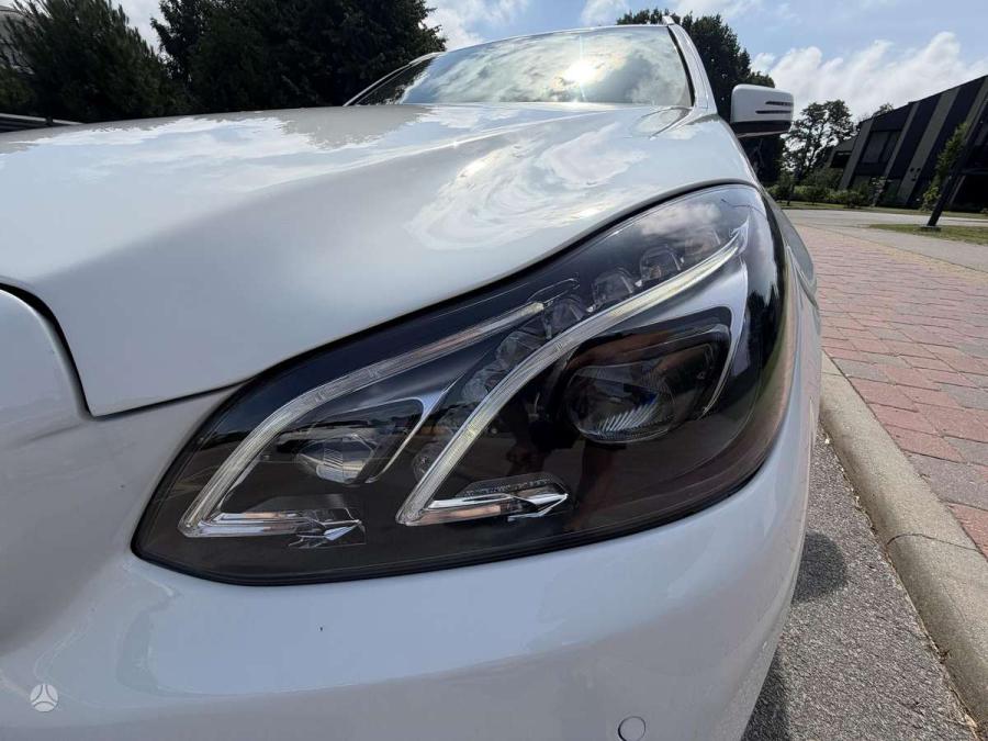 White Mercedes-Benz e-200 2014 in Palanga, with an engine capacity of 2.14 L and mileage of 295 thousand km for 9800 €, photo 9 on AUTOMOTO.COM.LV