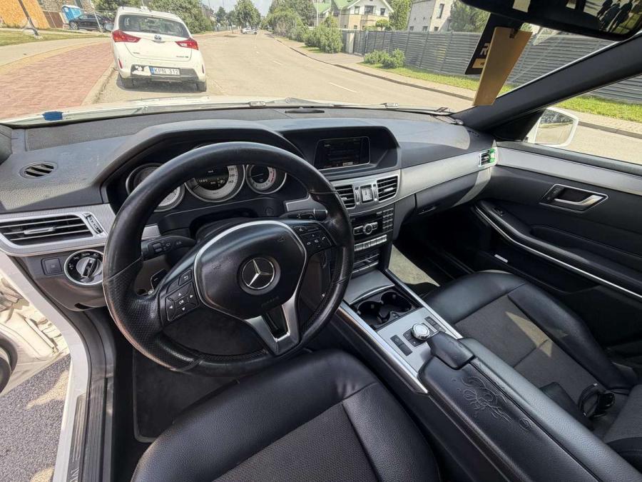 White Mercedes-Benz e-200 2014 in Palanga, with an engine capacity of 2.14 L and mileage of 295 thousand km for 9800 €, photo 14 on AUTOMOTO.COM.LV