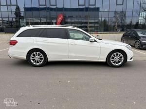 Белый Мерседес E 200 2015 в Паневежис, объемом двигателя 2.10 л и пробегом 607 тыс. км за 7700 €, фото 12 на AUTOMOTO.COM.LV
