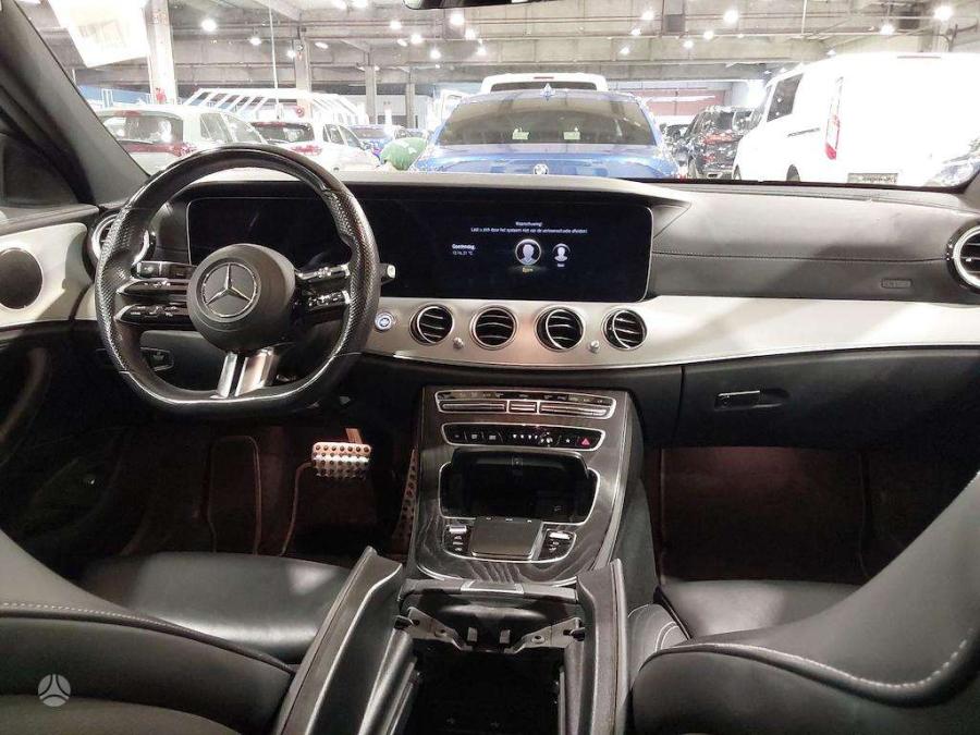 White Mercedes-Benz e-200 2022 in Vilnius, with an engine capacity of 1.60 L and mileage of 179 thousand km for 23000 €, photo 8 on AUTOMOTO.COM.LV