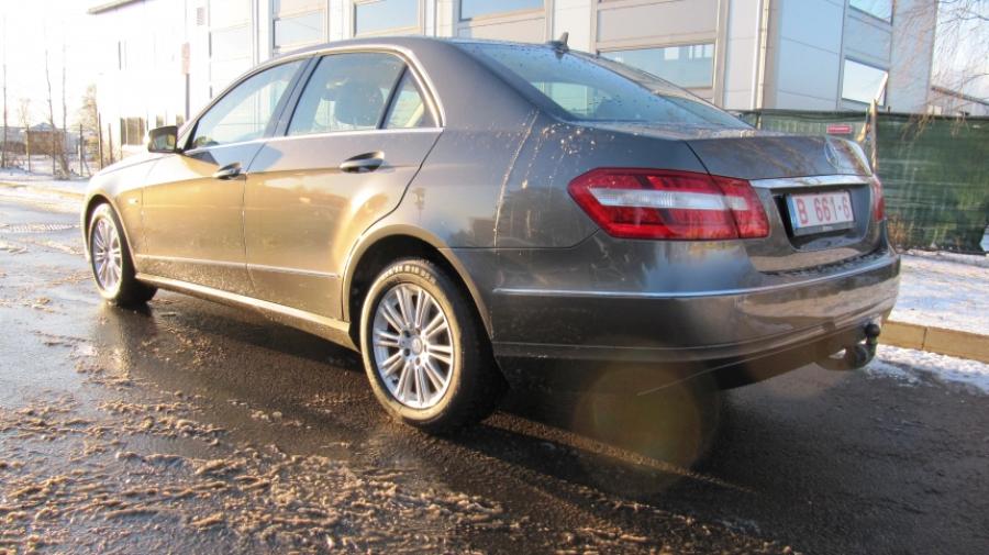 Dzeltens Mercedes-Benz e-200 2010 Rīga, ar dzinēja tilpumu 2.00 L un nobraukumu 331 tūkst. km par 6350 €, foto 21 vietnē AUTOMOTO.COM.LV