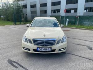 Yellow Mercedes-Benz e-200 2012 in Riga, with an engine capacity of 2.20 L and mileage of 0 thousand km for 2699 €, photo 7 on AUTOMOTO.COM.LV
