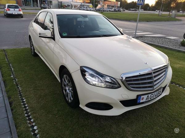 Желтый Мерседес E 200 2015 в Шилуте, объемом двигателя 2.10 л и пробегом 595 тыс. км за 5500 €, фото 1 на AUTOMOTO.COM.LV