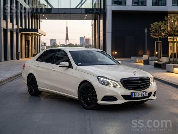 Желтый Мерседес E 200 2016 в Рига, объемом двигателя 2.10 л и пробегом 340 тыс. км за 8690 €, фото 1 на AUTOMOTO.COM.LV