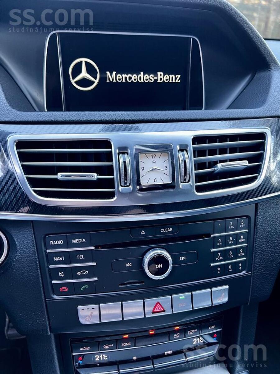 Yellow Mercedes-Benz e-200 2016 in Riga, with an engine capacity of 2.10 L and mileage of 340 thousand km for 8690 €, photo 7 on AUTOMOTO.COM.LV
