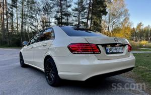 Yellow Mercedes-Benz e-200 2016 in Riga, with an engine capacity of 2.10 L and mileage of 340 thousand km for 8690 €, photo 9 on AUTOMOTO.COM.LV