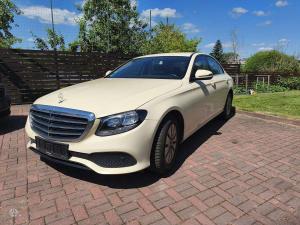Желтый Мерседес E 200 2018 в Кельме, объемом двигателя 1.95 л и пробегом 425 тыс. км за 6900 €, фото  на AUTOMOTO.COM.LV