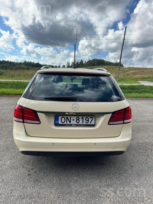 Dzeltens Mercedes-Benz e-200 2016 Jēkabpils, ar dzinēja tilpumu 2.10 L un nobraukumu 365 tūkst. km par 7800 €, foto 4 vietnē AUTOMOTO.COM.LV