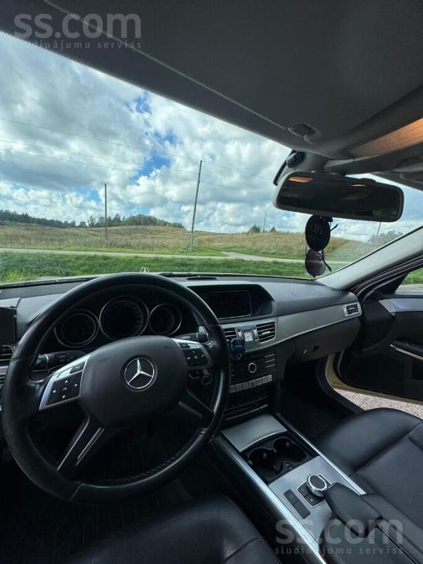 Dzeltens Mercedes-Benz e-200 2016 Jēkabpils, ar dzinēja tilpumu 2.10 L un nobraukumu 365 tūkst. km par 7800 €, foto 9 vietnē AUTOMOTO.COM.LV