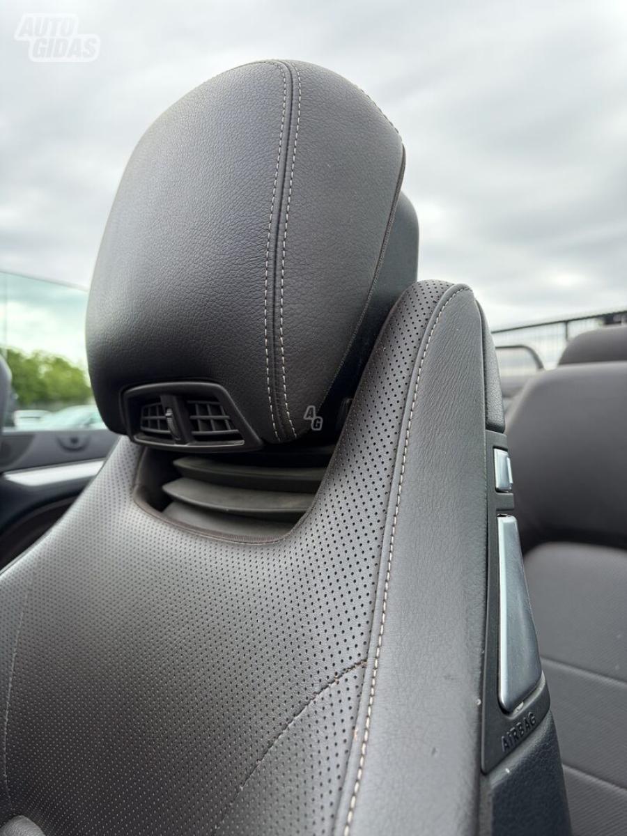 Melns Mercedes-Benz E 220 2014 Viļņa, ar dzinēja tilpumu 2.10 L un nobraukumu 253 tūkst. km par 14500 €, foto 15 vietnē AUTOMOTO.COM.LV