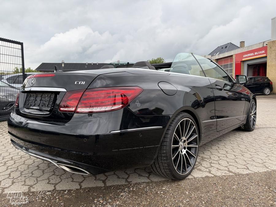 Melns Mercedes-Benz E 220 2014 Viļņa, ar dzinēja tilpumu 2.10 L un nobraukumu 253 tūkst. km par 14500 €, foto 5 vietnē AUTOMOTO.COM.LV