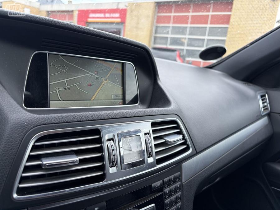 Melns Mercedes-Benz E 220 2014 Viļņa, ar dzinēja tilpumu 2.10 L un nobraukumu 253 tūkst. km par 14500 €, foto 17 vietnē AUTOMOTO.COM.LV