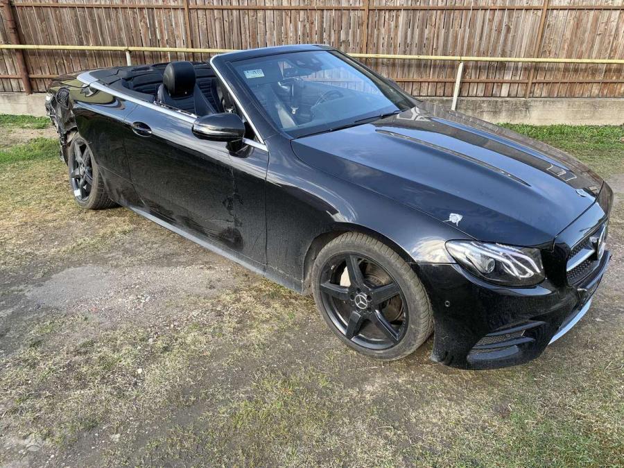 Melns Mercedes-Benz E 220 2018 Kauņa, ar dzinēja tilpumu 1.95 L un nobraukumu 174 tūkst. km par 16999 €, foto 6 vietnē AUTOMOTO.COM.LV