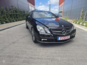 Черный Мерседес E 220 2010 в Клайпеда, объемом двигателя 2.20 л и пробегом 288 тыс. км за 5999 €, фото 6 на AUTOMOTO.COM.LV