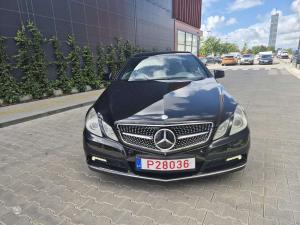 Черный Мерседес E 220 2010 в Клайпеда, объемом двигателя 2.20 л и пробегом 288 тыс. км за 5999 €, фото 7 на AUTOMOTO.COM.LV