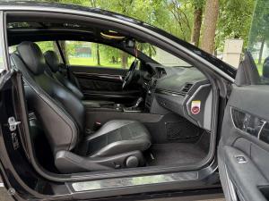 Black Mercedes-Benz E 220 2012 in Kaunas, with an engine capacity of 2.20 L and mileage of 324 thousand km for 6500 €, photo 13 on AUTOMOTO.COM.LV