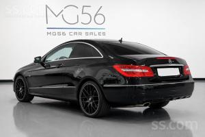 Черный Мерседес E 220 2012 в Рига, объемом двигателя 2.20 л и пробегом 204 тыс. км за 9450 €, фото 5 на AUTOMOTO.COM.LV