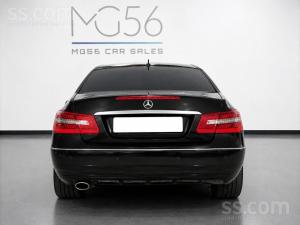 Черный Мерседес E 220 2012 в Рига, объемом двигателя 2.20 л и пробегом 204 тыс. км за 9450 €, фото 7 на AUTOMOTO.COM.LV