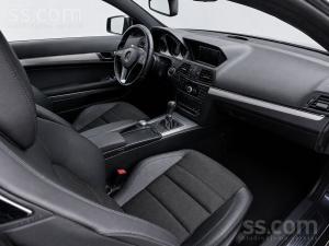 Черный Мерседес E 220 2012 в Рига, объемом двигателя 2.20 л и пробегом 204 тыс. км за 9450 €, фото 10 на AUTOMOTO.COM.LV