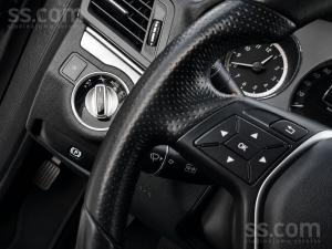 Черный Мерседес E 220 2012 в Рига, объемом двигателя 2.20 л и пробегом 204 тыс. км за 9450 €, фото 12 на AUTOMOTO.COM.LV