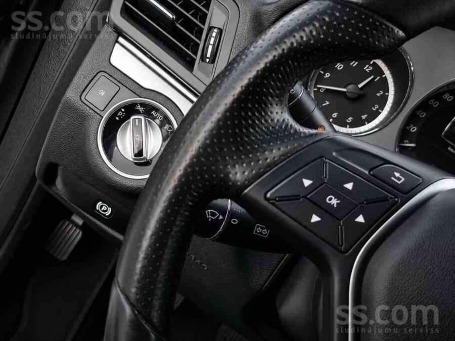 Черный Мерседес E 220 2012 в Рига, объемом двигателя 2.20 л и пробегом 204 тыс. км за 9450 €, фото 12 на AUTOMOTO.COM.LV
