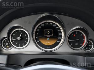 Черный Мерседес E 220 2012 в Рига, объемом двигателя 2.20 л и пробегом 204 тыс. км за 9450 €, фото 22 на AUTOMOTO.COM.LV
