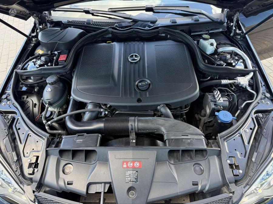 Черный Мерседес E 220 2013 в Утена, объемом двигателя 2.20 л и пробегом 238 тыс. км за 10990 €, фото 24 на AUTOMOTO.COM.LV