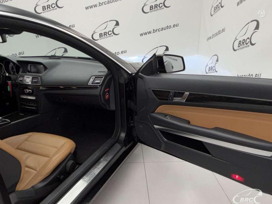 Black Mercedes-Benz E 220 2014 in Vilnius, with an engine capacity of 2.14 L and mileage of 257 thousand km for 13900 €, photo 9 on AUTOMOTO.COM.LV
