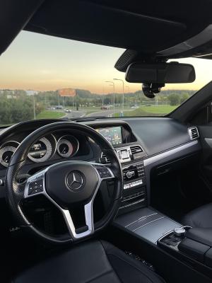 Черный Мерседес E 220 2015 в Вильнюс, объемом двигателя 2.10 л и пробегом 167 тыс. км за 16950 €, фото 12 на AUTOMOTO.COM.LV