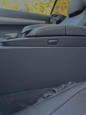 Черный Мерседес E 220 2015 в Вильнюс, объемом двигателя 2.10 л и пробегом 167 тыс. км за 16950 €, фото 34 на AUTOMOTO.COM.LV