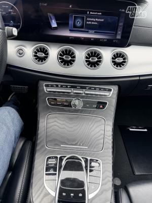Black Mercedes-Benz E 220 2018 in Kaunas, with an engine capacity of 2.00 L and mileage of 115 thousand km for 24000 €, photo 10 on AUTOMOTO.COM.LV