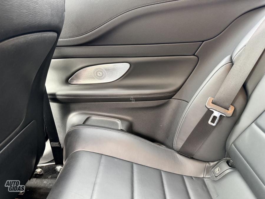 Black Mercedes-Benz E 220 2018 in Kaunas, with an engine capacity of 2.00 L and mileage of 115 thousand km for 24000 €, photo 14 on AUTOMOTO.COM.LV