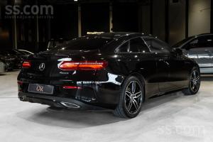 Melns Mercedes-Benz E 220 2018 Rīga, ar dzinēja tilpumu 2.00 L un nobraukumu 167 tūkst. km par 28800 €, foto 5 vietnē AUTOMOTO.COM.LV
